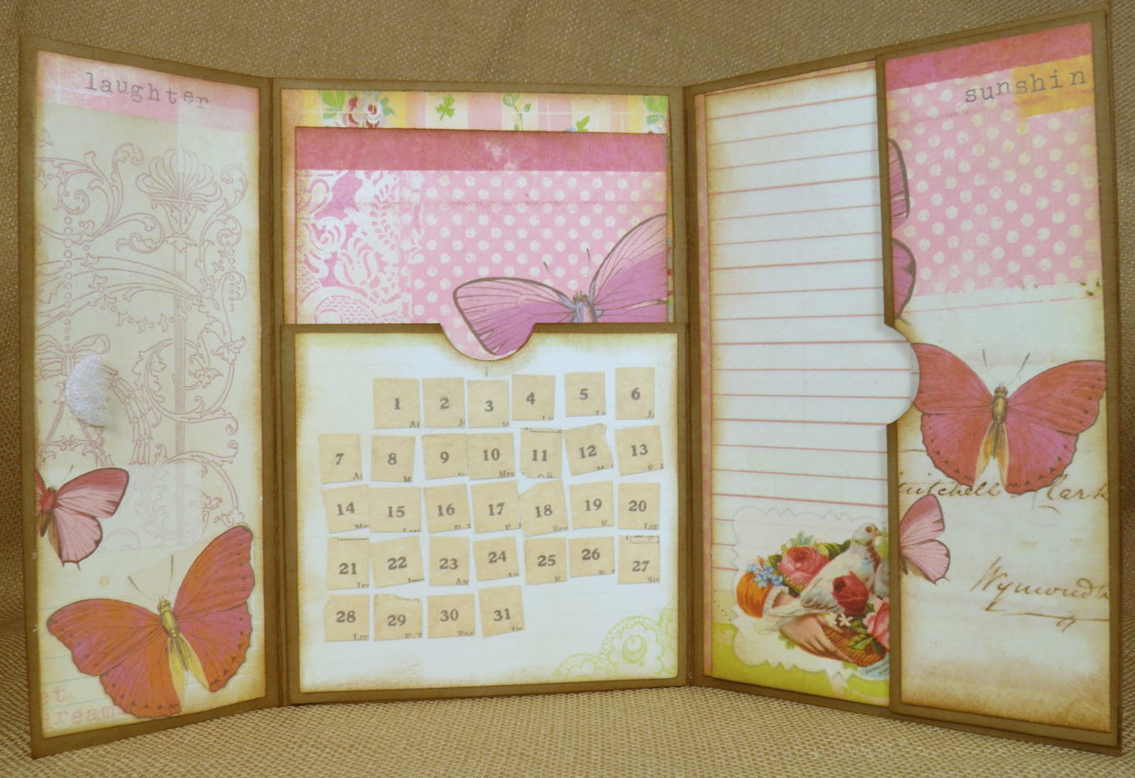 ScrappyLeggDesigns: Travel Tales Suitcase and Mini Album