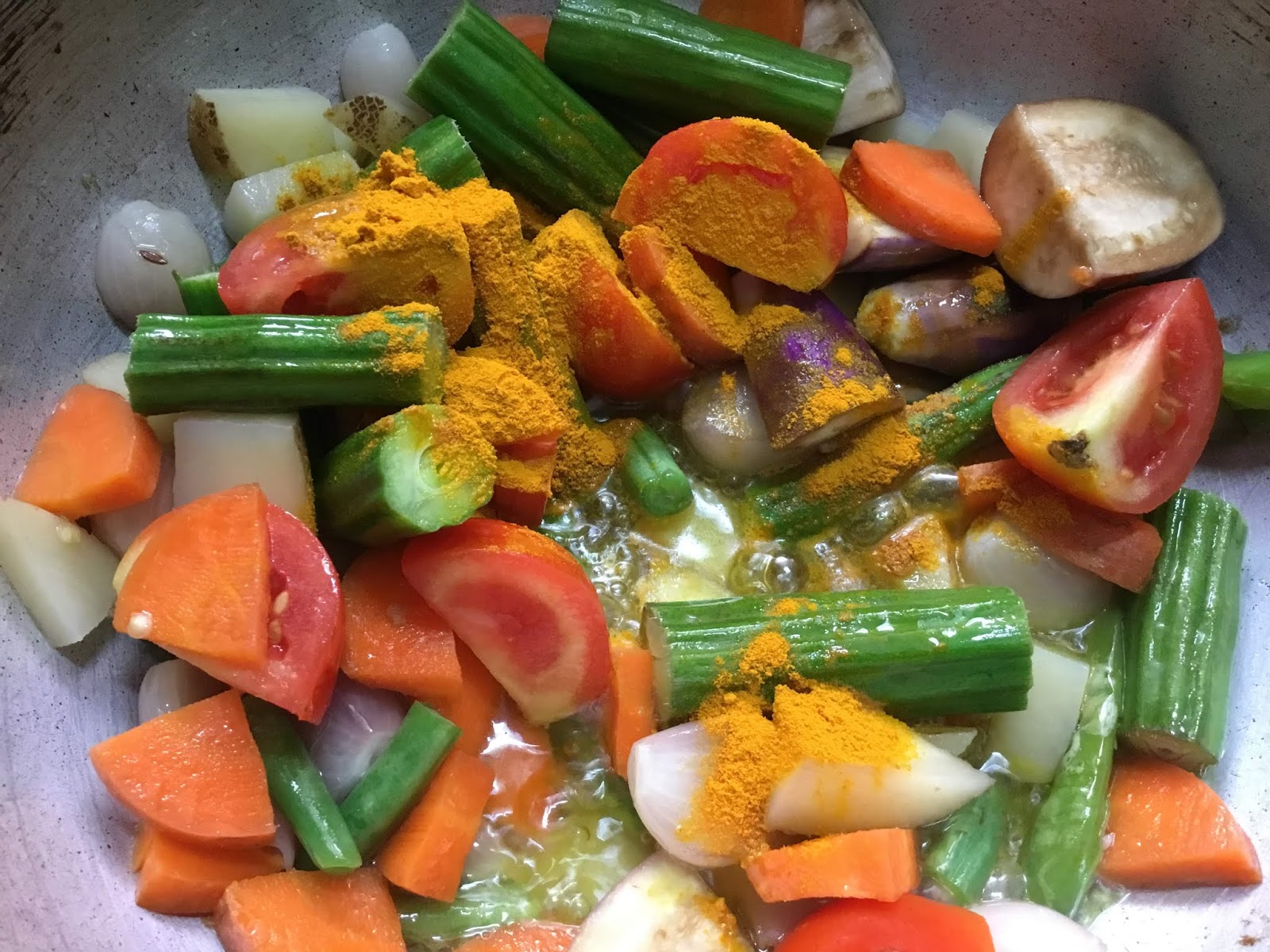 Sambar Sadham - Sambar Rice - Rice prepared with Dals and Vegetables