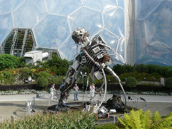 Blog Softskill FIRMAN FADILLAH: 11 ROBOT TERUNIK DI DUNIA