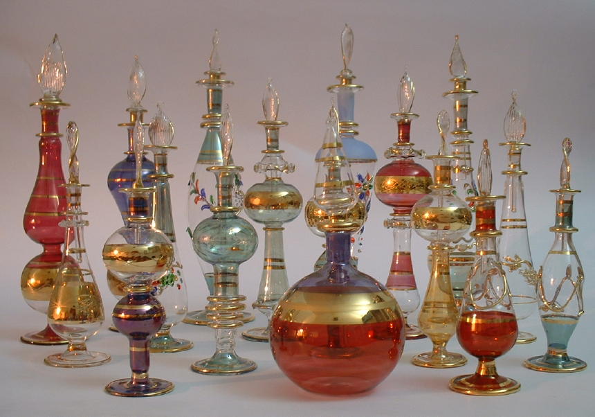 SHE FASHION CLUB: old perfume bottles