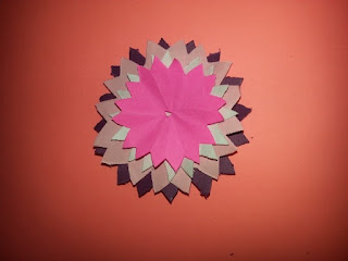 How to make a 2D shape paper flower