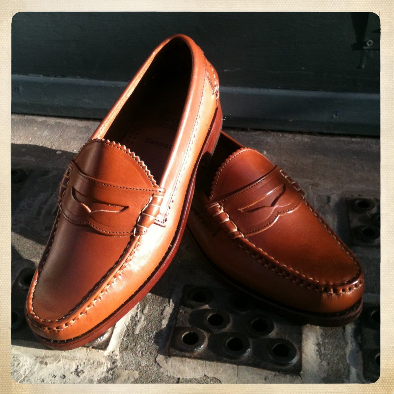 A Modernist: John Simons Online (2013)