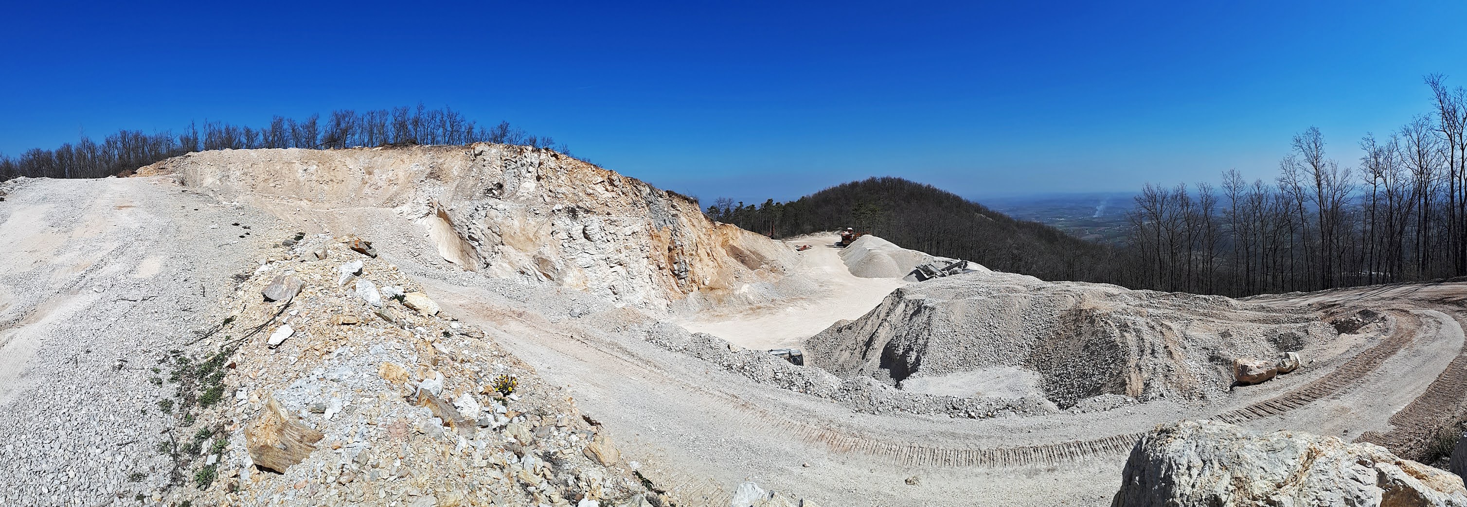 perpetuuM Mobile: Venčac - vrh koga više nema