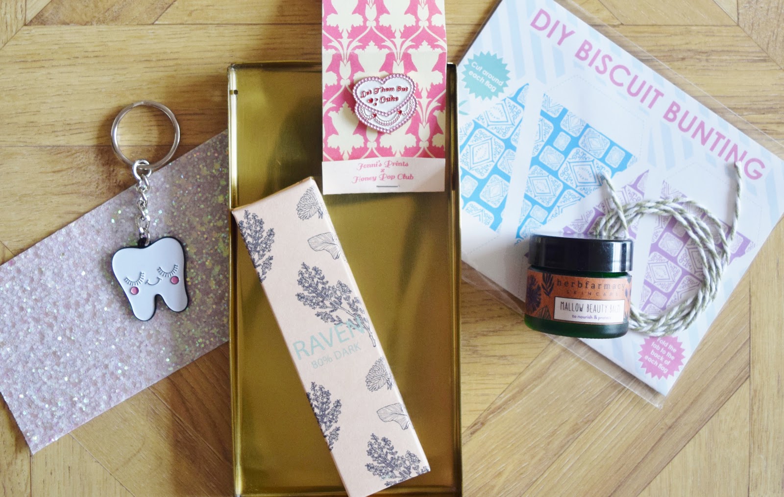 INTRODUCING HONEY POP CLUB BOXES - A Life With Frills