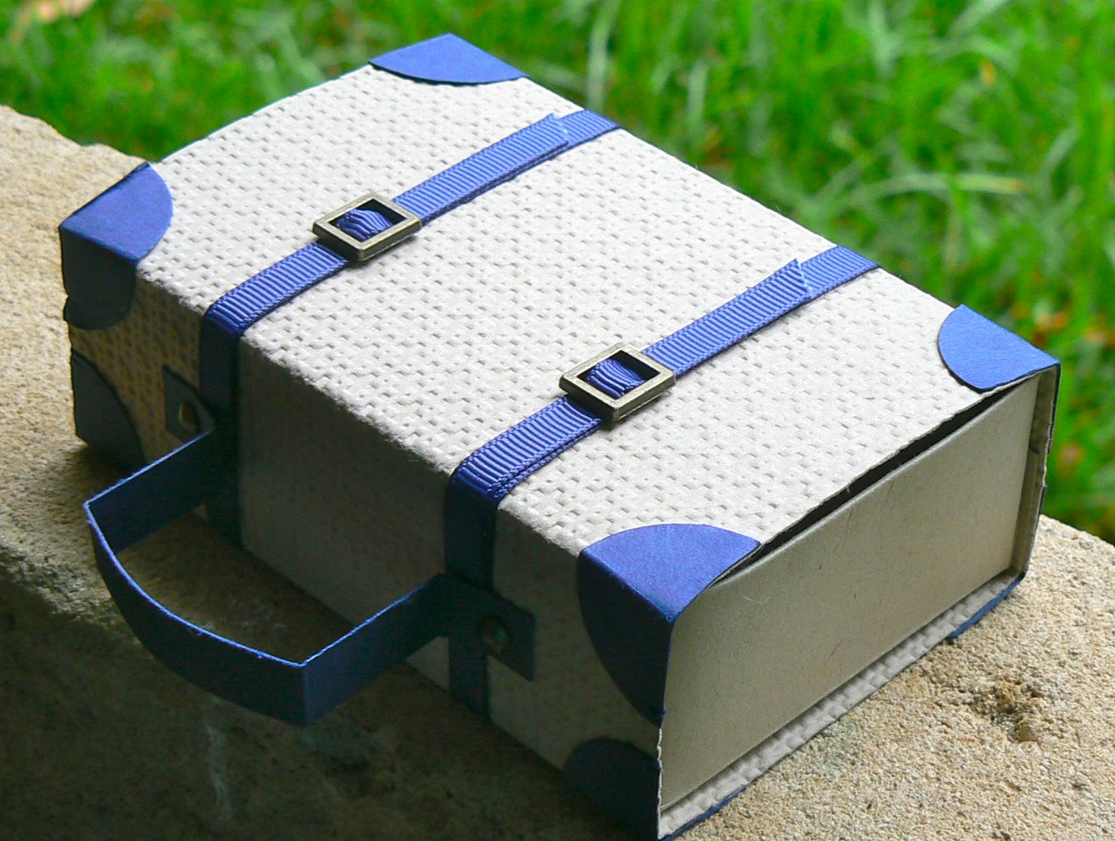 KB Papercraft: A Must Have For Travellers