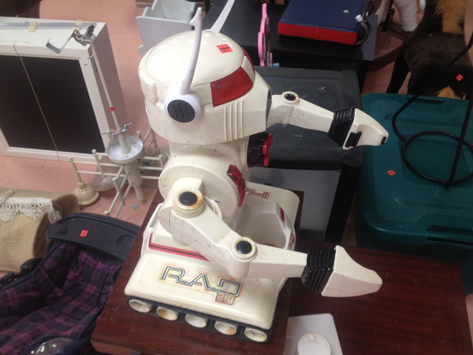 step off george: Rad Robot 2.0