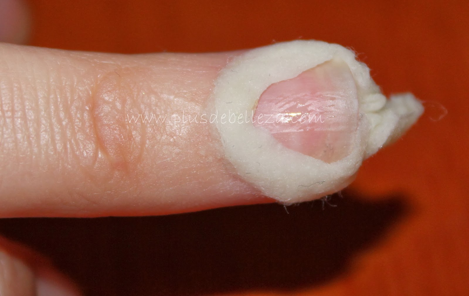 Plus de Belleza: DURIBLAND: Cómo eliminar cutículas y durezas sin esfuerzo