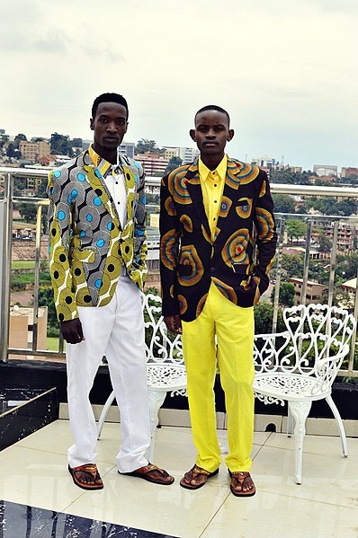 l'histgeobox: "Sapé comme jamais": une histoire de la SAPE en musique.