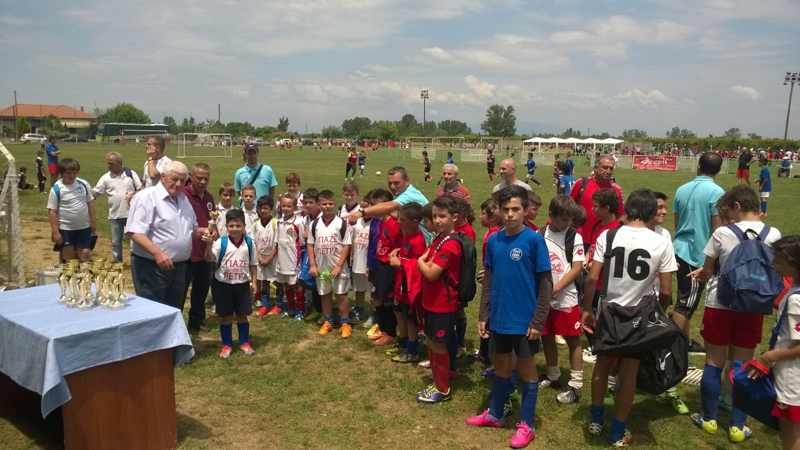 ΑΚΑΔΗΜΙΑ ΠΟΔΟΣΦΑΙΡΟΥ ΒΕΡΟΙΑΣ