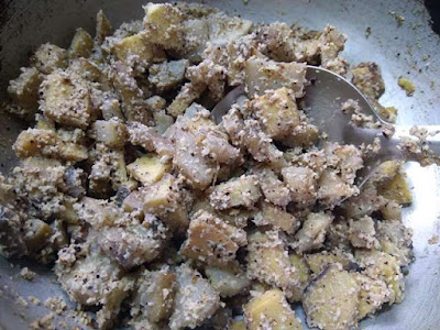 Plantain and Yam Eriseri - Vazhaikkai SenaiKizhangu Eriseri