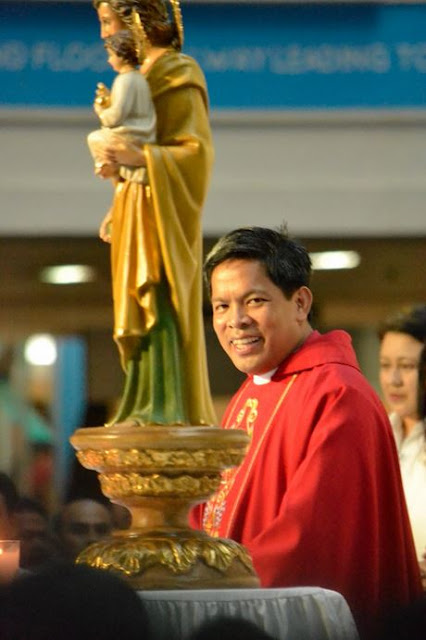 Father Fernando Suarez Healing Mass: To Live One Day At A Time