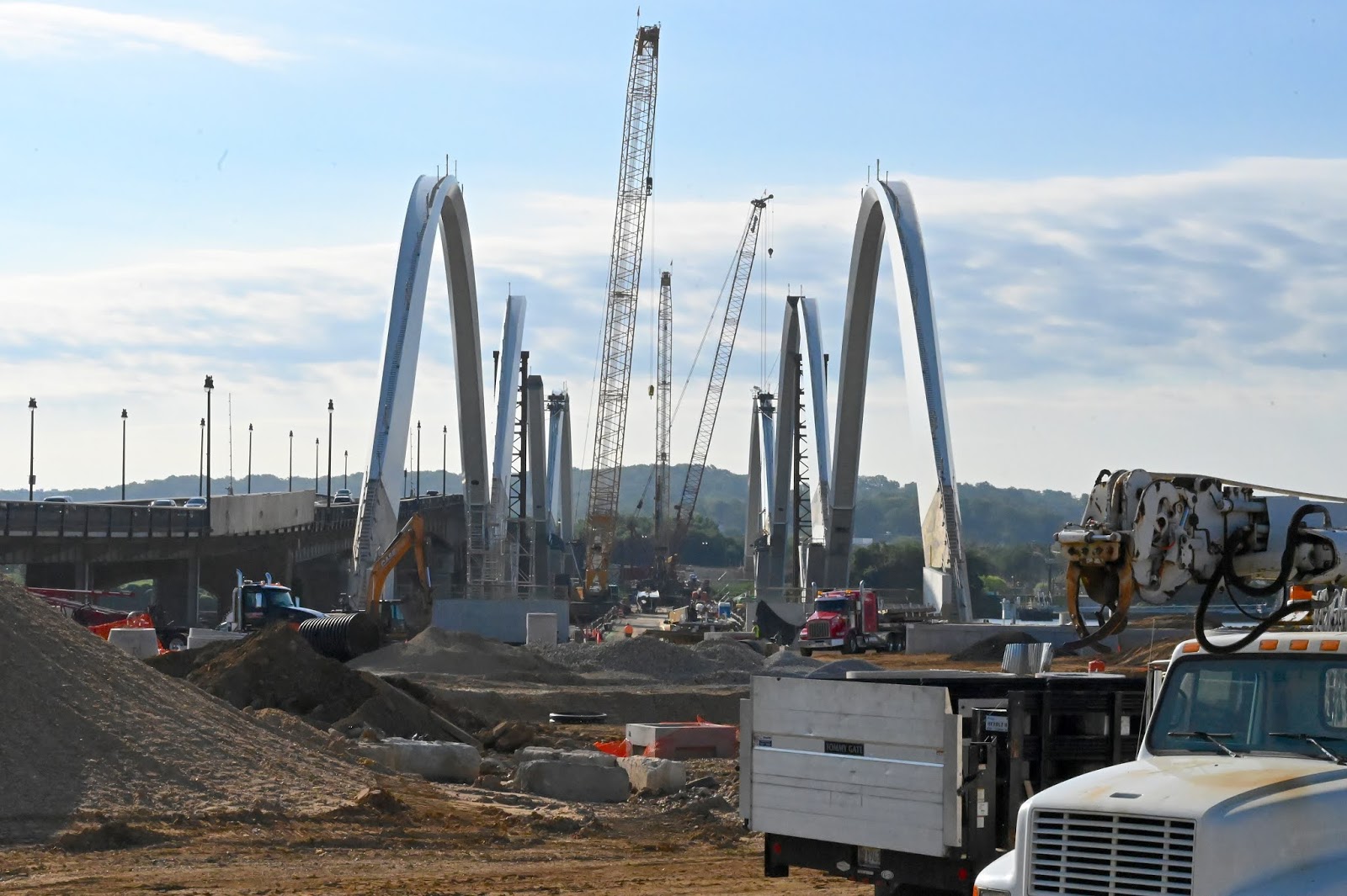 DCmud - The Urban Real Estate Digest of Washington DC: DC's Newest Arches