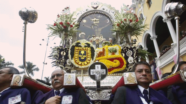 Folclore Eterno Peru: Un millar de celebraciones en el mes morado