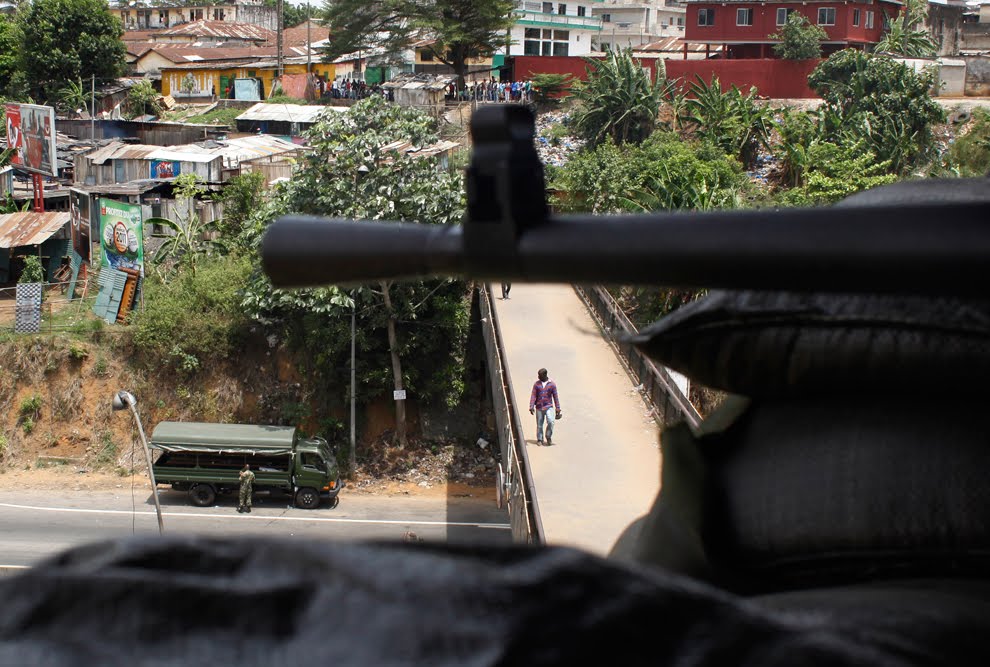 9W2PHJ/PRPHJ: IVORY COAST : FEARS OF A CIVIL WAR INTENSIFY.