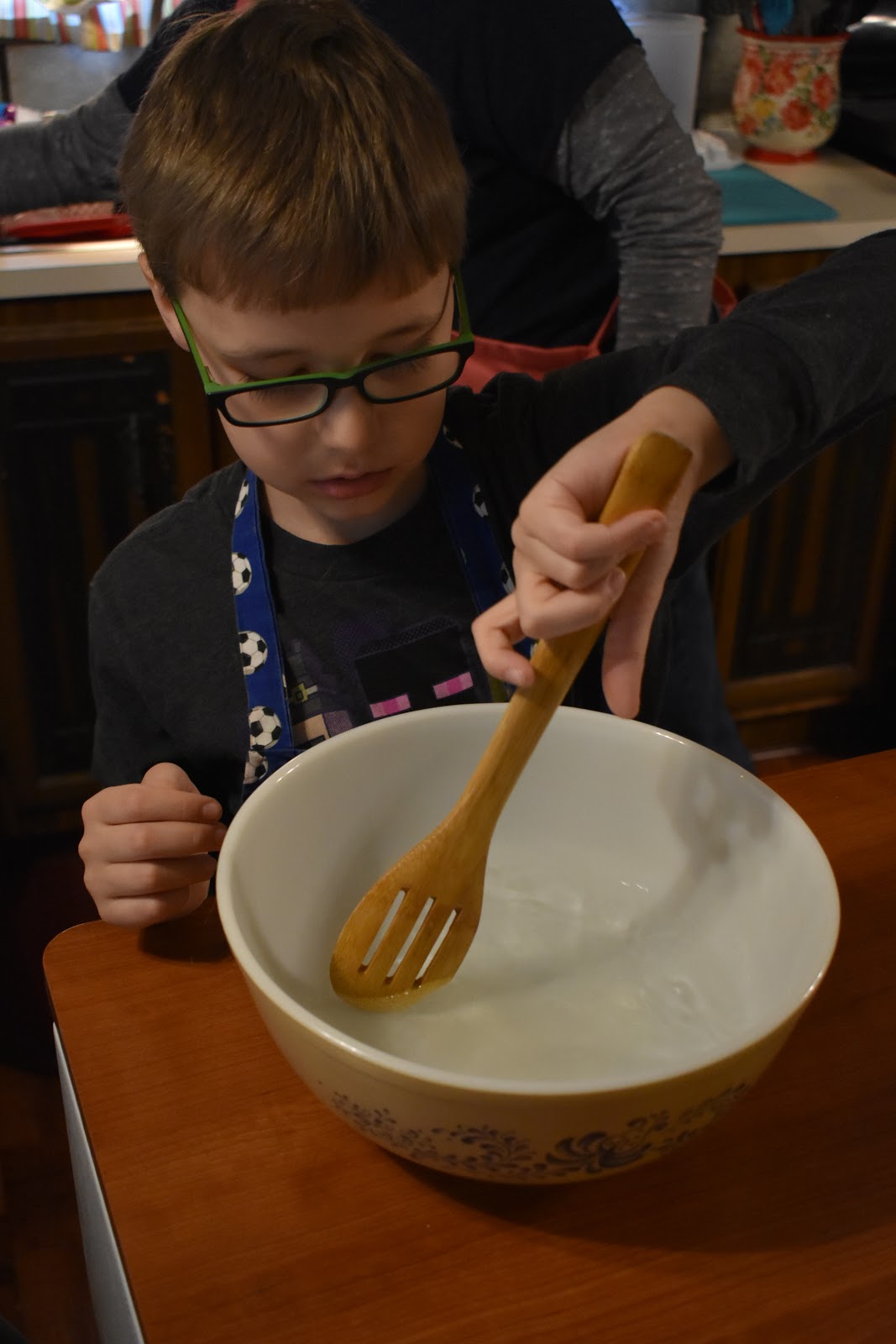 Figuring It Out 101: Kids Bake For Good-How to Bake Bread