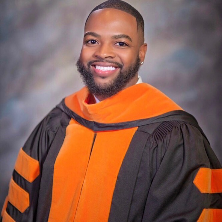 Family of Doctors, Sisters: Dr. Joshua Mayberry is from a family of ...