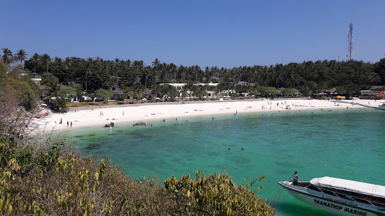 Ko Racha Yai (koh raya) attractions near Phuket