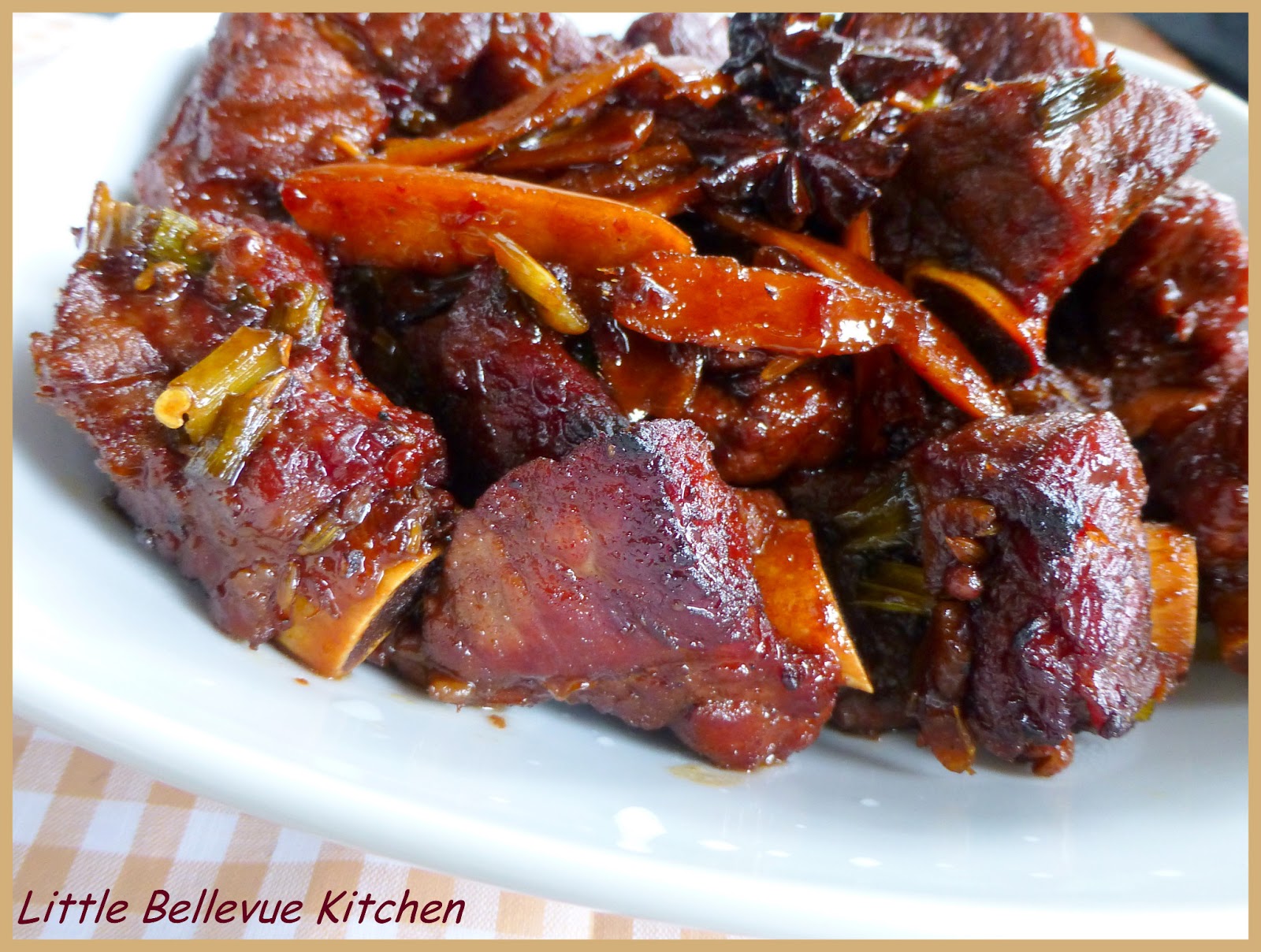 Little Bellevue Kitchen: Sticky Pork Rib