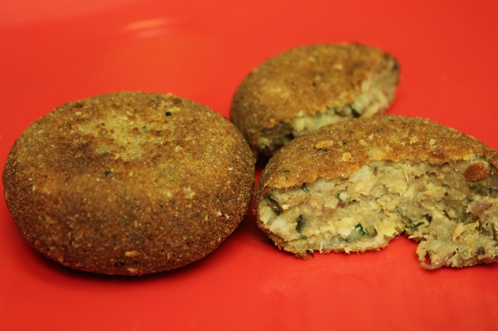 Aparna's Cookbook: Fish kachori (Fish stuffed breads)