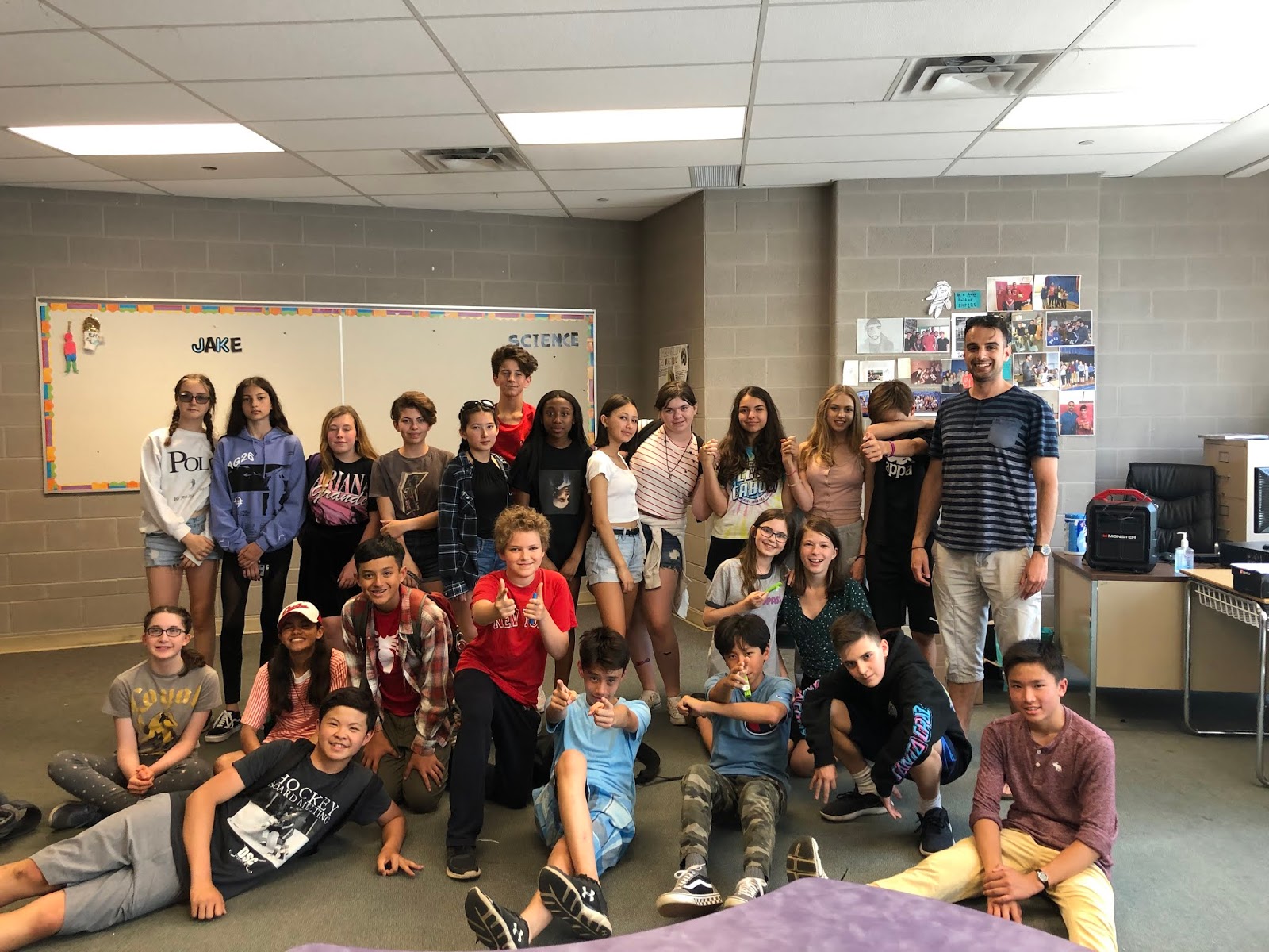 Grade 8 French Immersion Blog : One last photo
