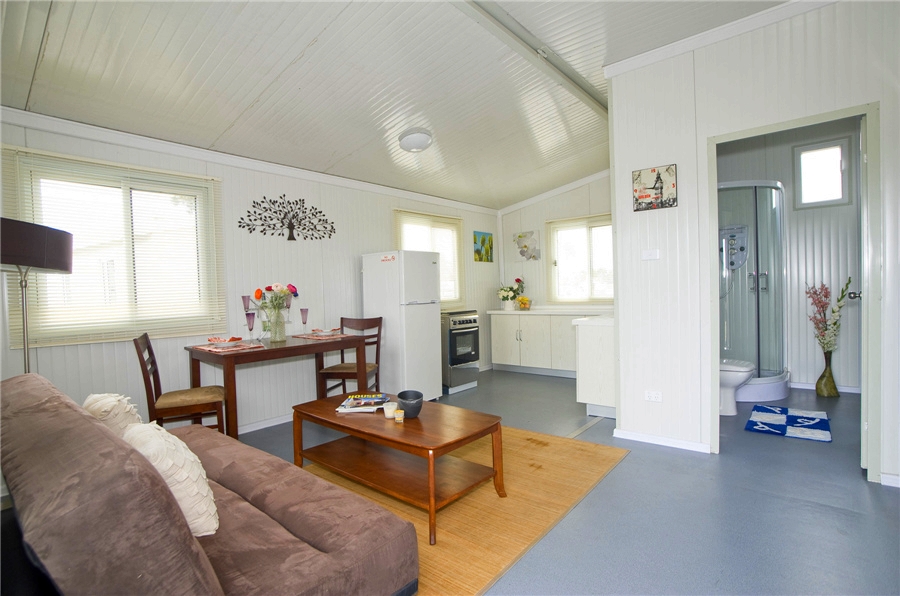 Shipping Container Homes & Buildings: Expandable Container Homes