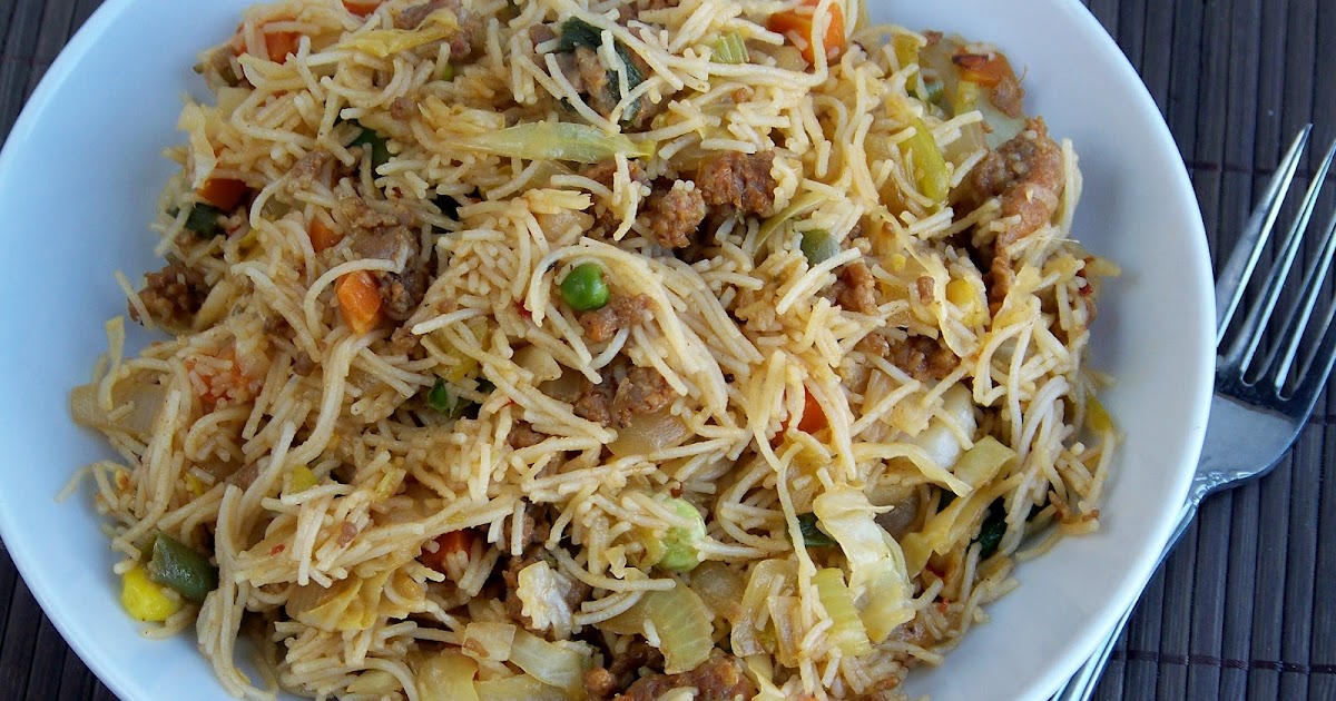Kitchen Simmer: Stir Fried Rice Stick Noodles
