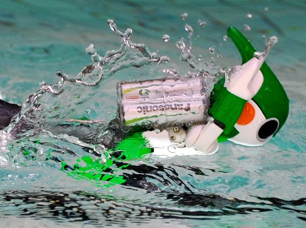 Suburban spaceman: Panasonic Evolta Swim robot