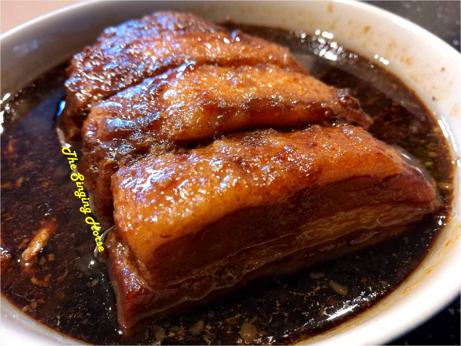 Slow Cooker Chinese Braised Pork Belly in Shaoxing Rice Wine (東波肉 ...