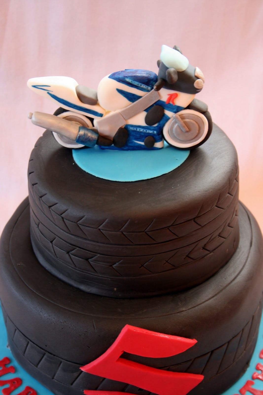 The Perfectionist Confectionist: Suzuki Jigster for Nigel