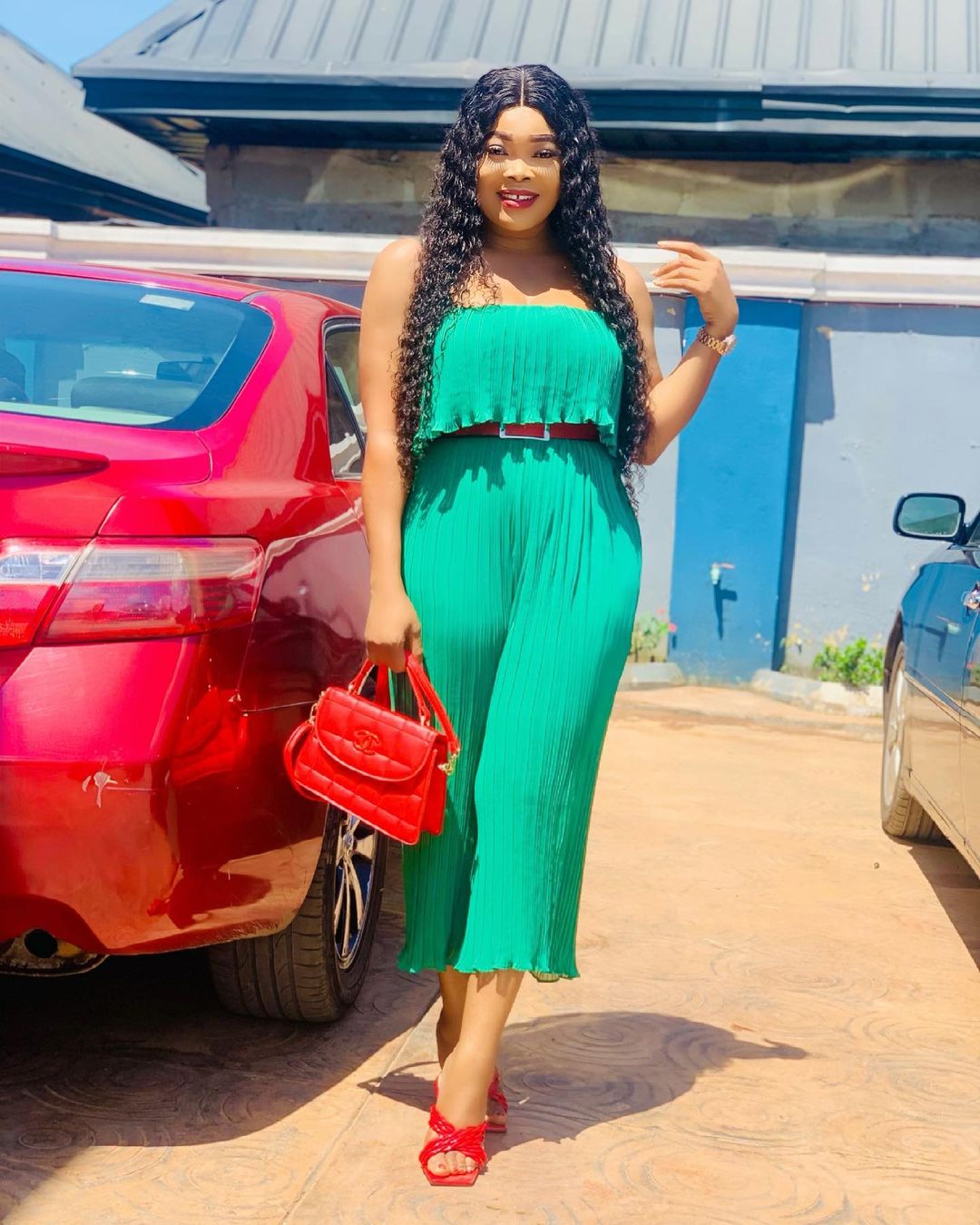 Pictures of Ruby Ojiakor car