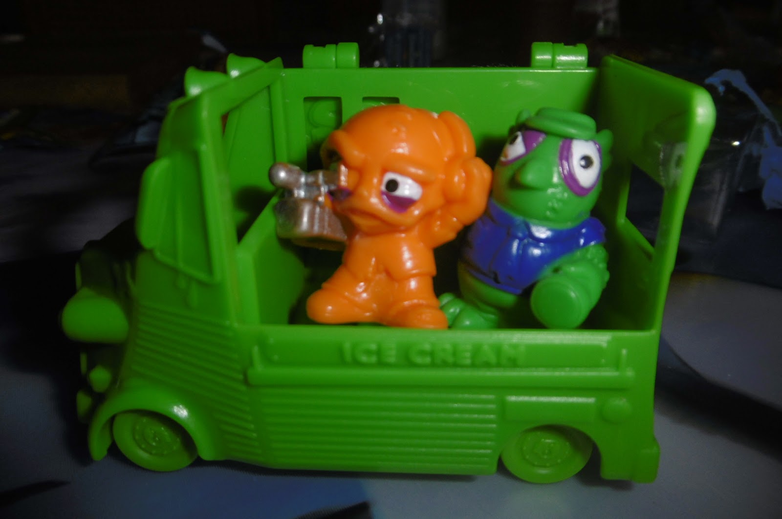 Introducing Zomlings Series 5 (review) | Madhouse Family Reviews ...