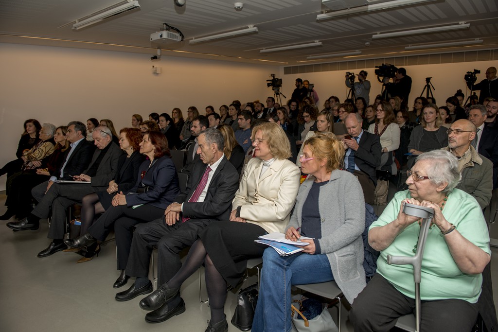 Με Άλλα Μάτια : ΞΕΚΙΝΑ ΠΡΟΓΡΑΜΜΑ ΜΕΤΑΚΙΝΗΣΗΣ ΒΡΕΦΩΝ ΑΠΟ ΤΑ ΔΗΜΟΣΙΑ ...