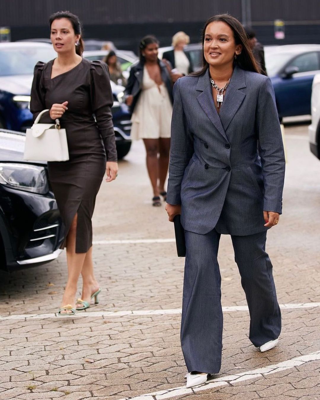 52 Spring street style outfit ideas 2021 | Melody Jacob