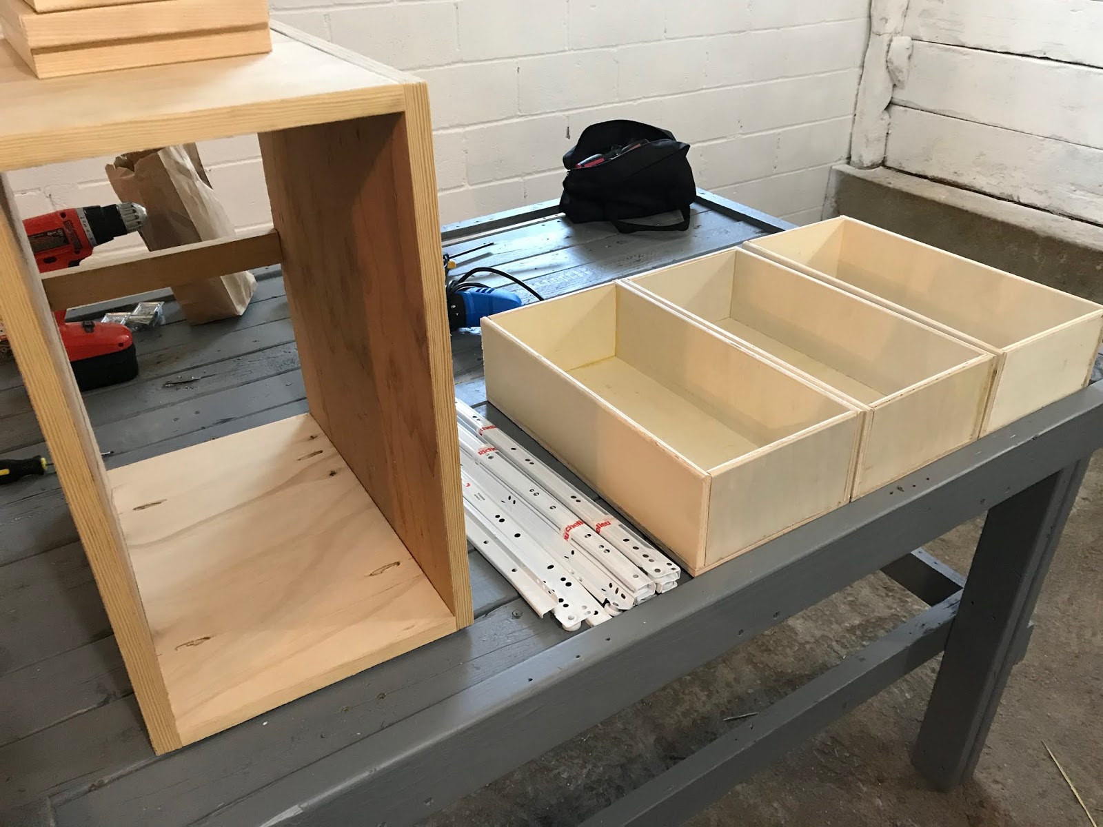 Building an Inexpensive Desk Part 4 - Building Desk Drawers | Small ...