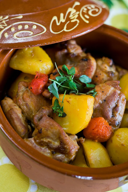 Jamie Olivier´i krõbe kana kartulite ja tomatitega | TOIDUJUTUD