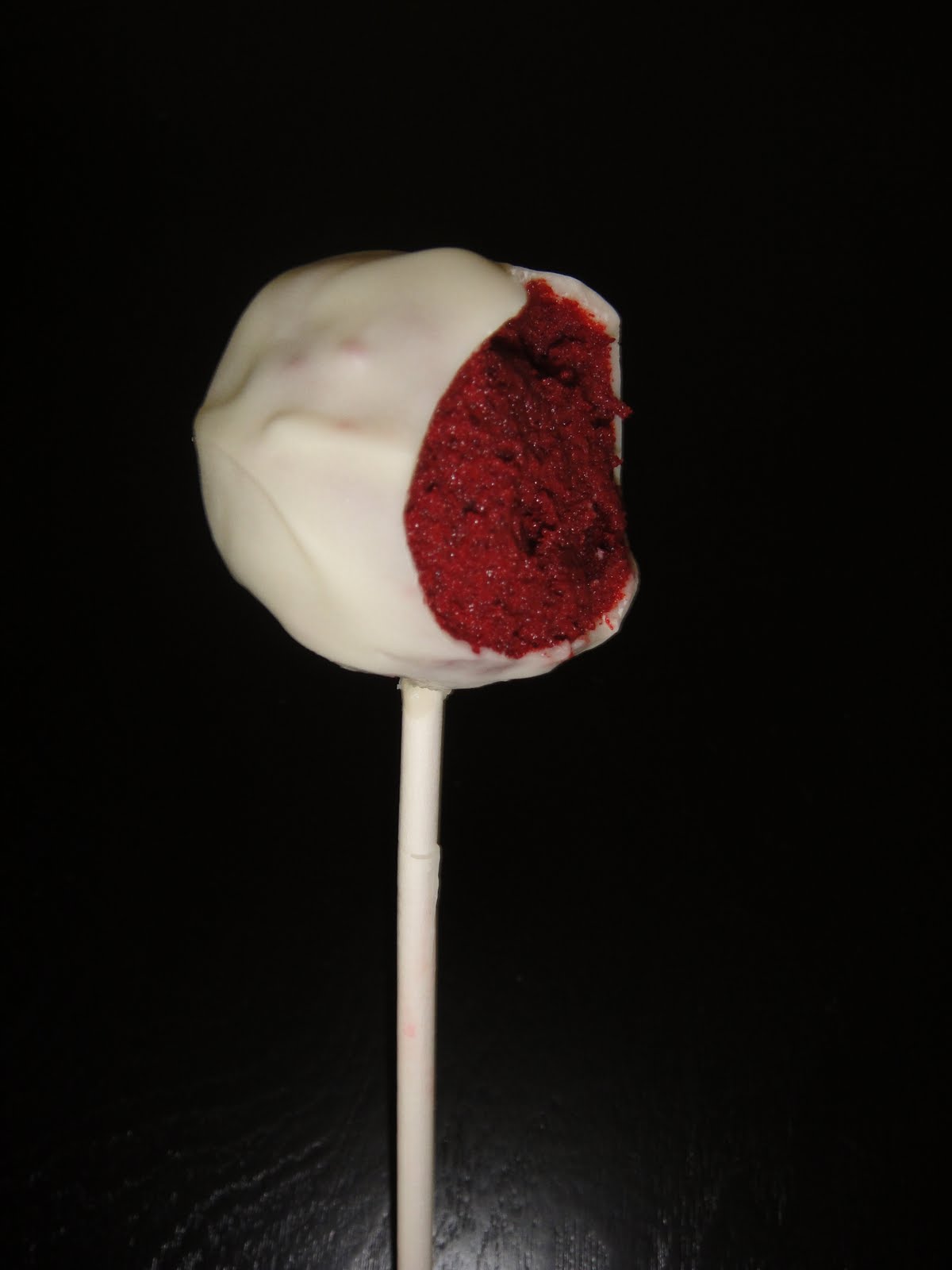 Petite Pops by Erica: Red Velvet Petite Pops