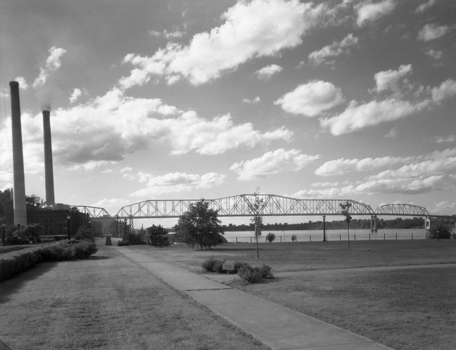 Industrial History: Mark Twain Bridges over the Mississippi River at ...