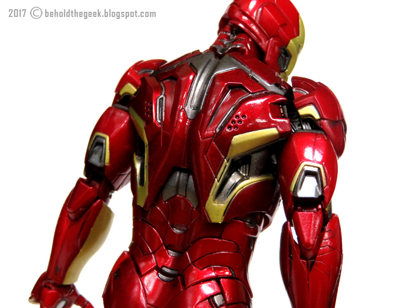 MAFEX Iron Man Mark 45 Action Figure Review