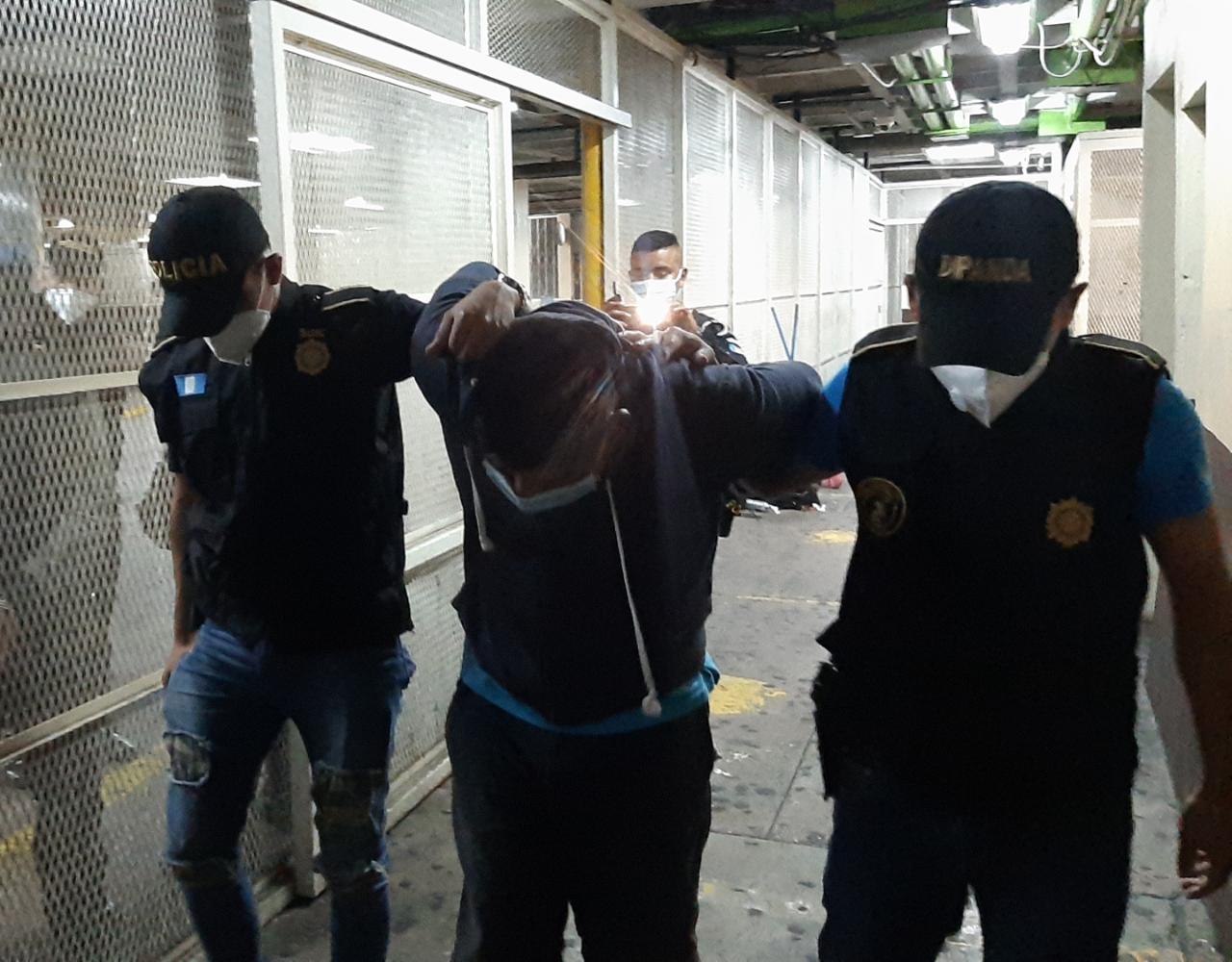 Policía Nacional Civil de Guatemala: Presunto extorsionista de la mara 18 y apodado "El Timba ...