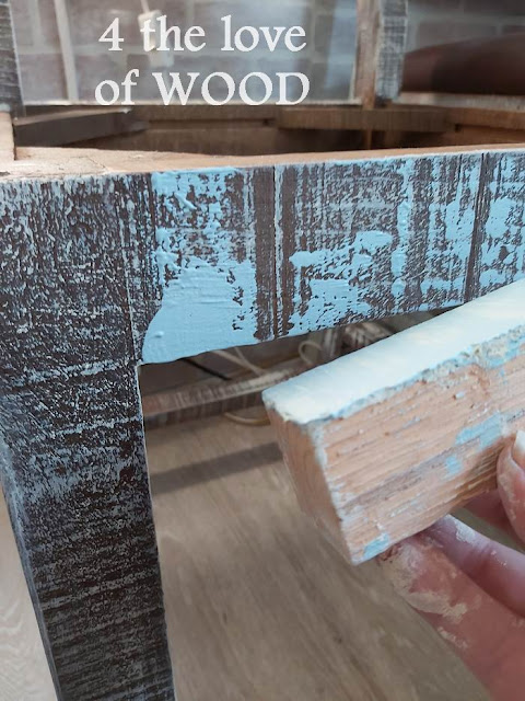 4 the love of wood: RUSTIC PAINT TECHNIQUE - dining chairs