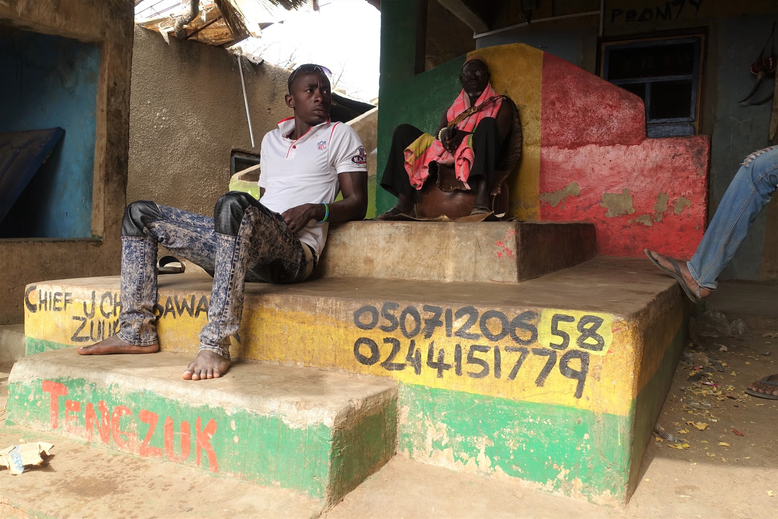 Quilts and Boxes: A visit to Sirigu, Tongo Hills and Tengzu Shrine in Ghana