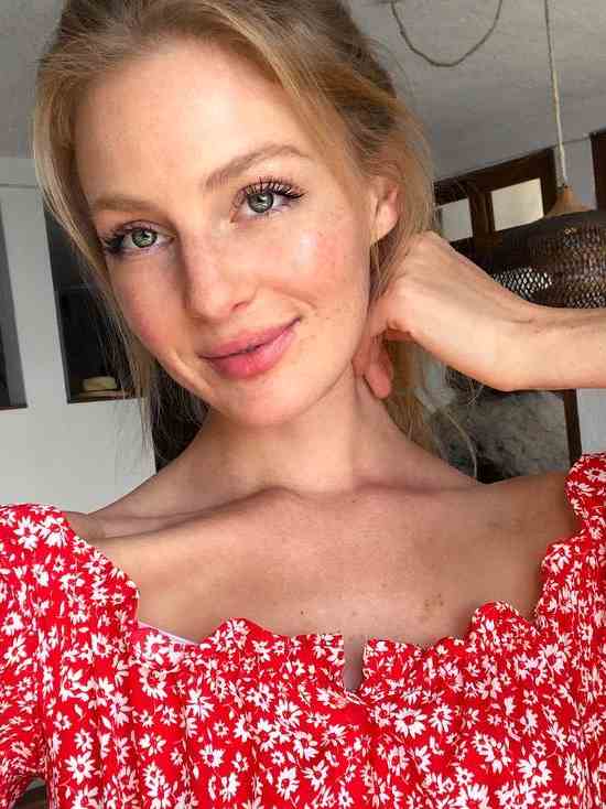 Robyn Kimberly Wiki, Biography, Age, Boyfriend, Facts and More