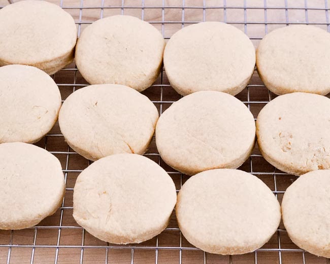 Beki Cook's Cake Blog: Bakery-Style Soft Sugar Cookies