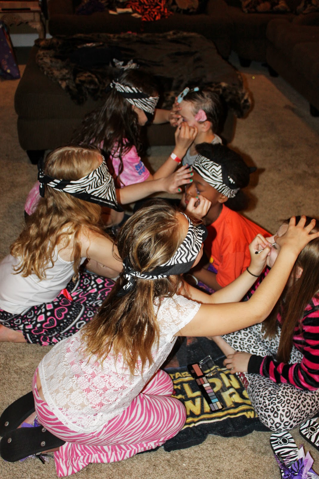 Create It Dabble: Pre Teen Sleepover Games