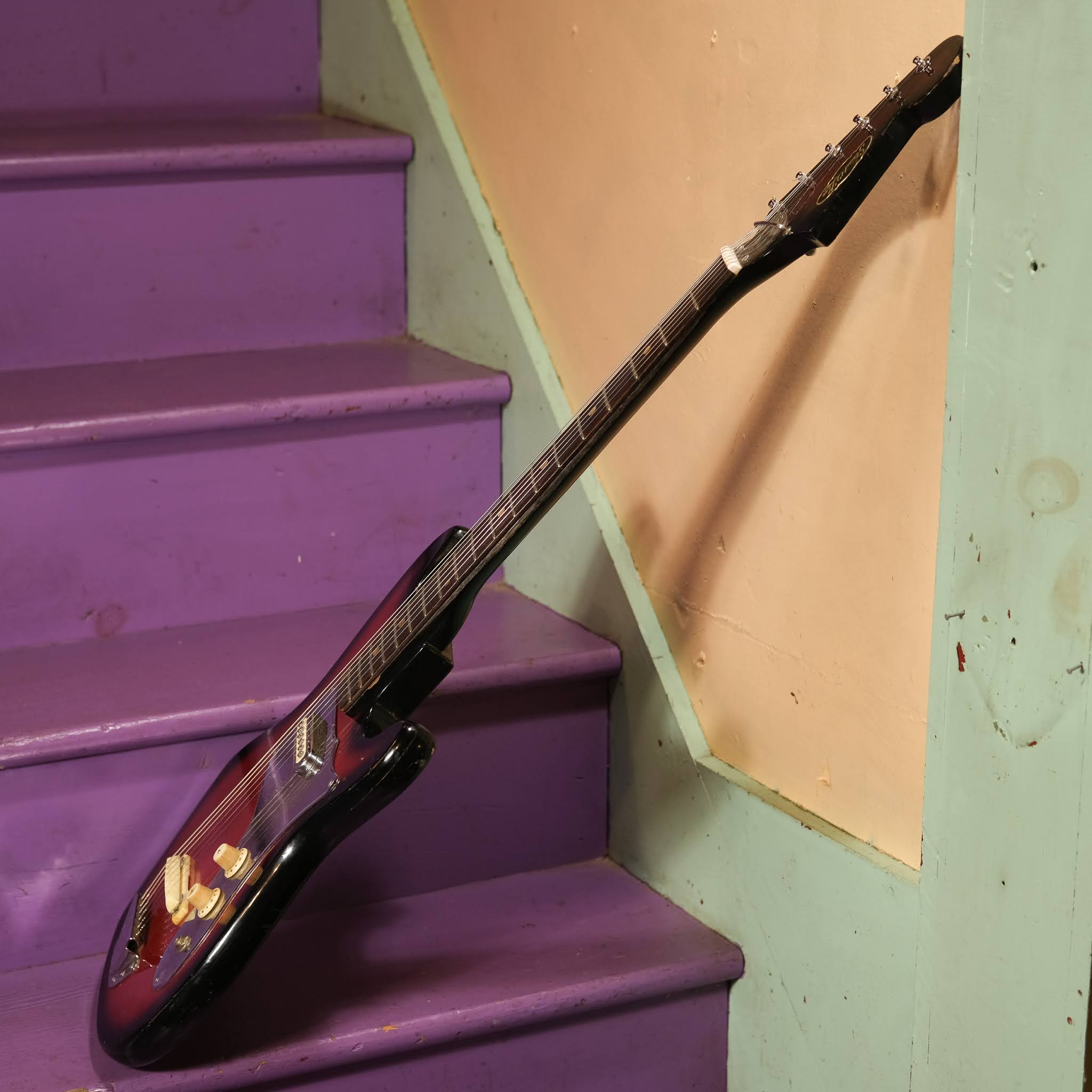 1960s Fujigen-made Strad-O-Lin Electric Guitar