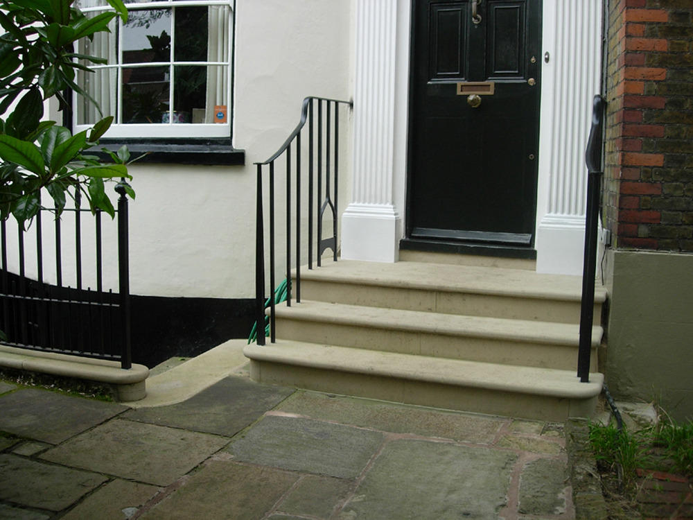 Blenstone-Stone specialists: Stone steps