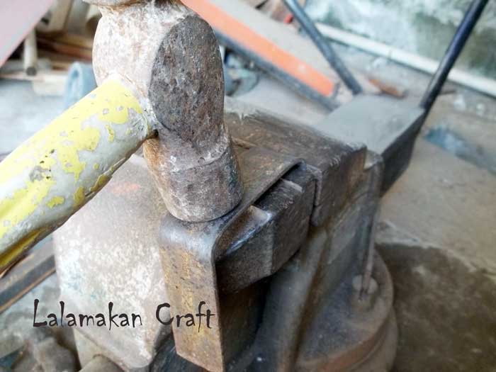 Creativity Tutorial: Membuat Klem Penjepit dari Besi (Besi Cengkeram)