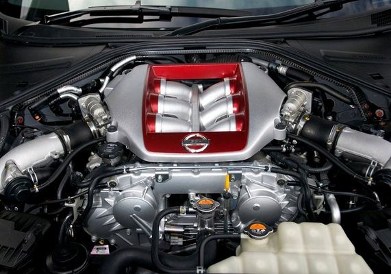 Sytech.lk: 2012 NISSAN GT-R REVIEW