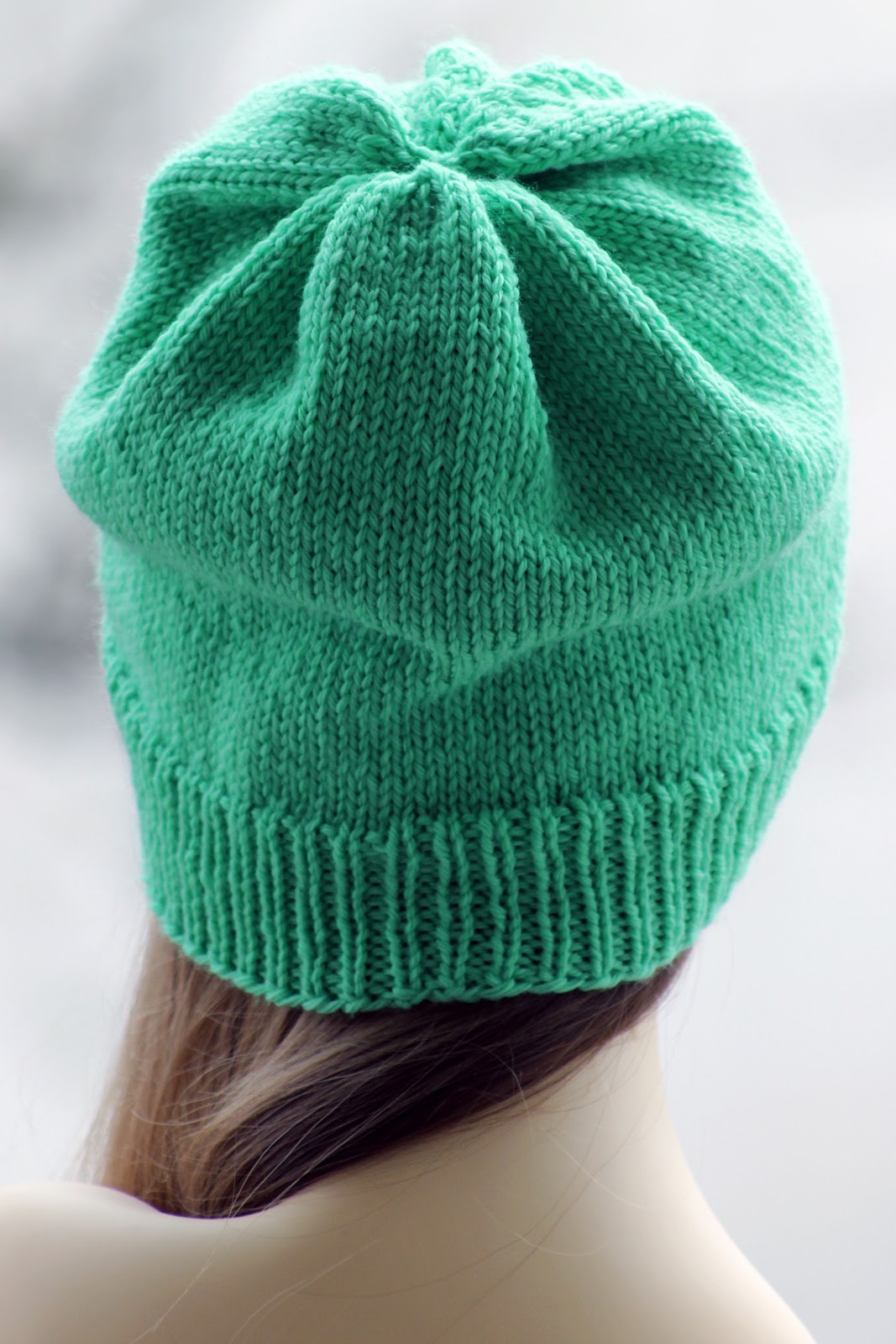 Balls to the Walls Knits: Vine Lace Hat