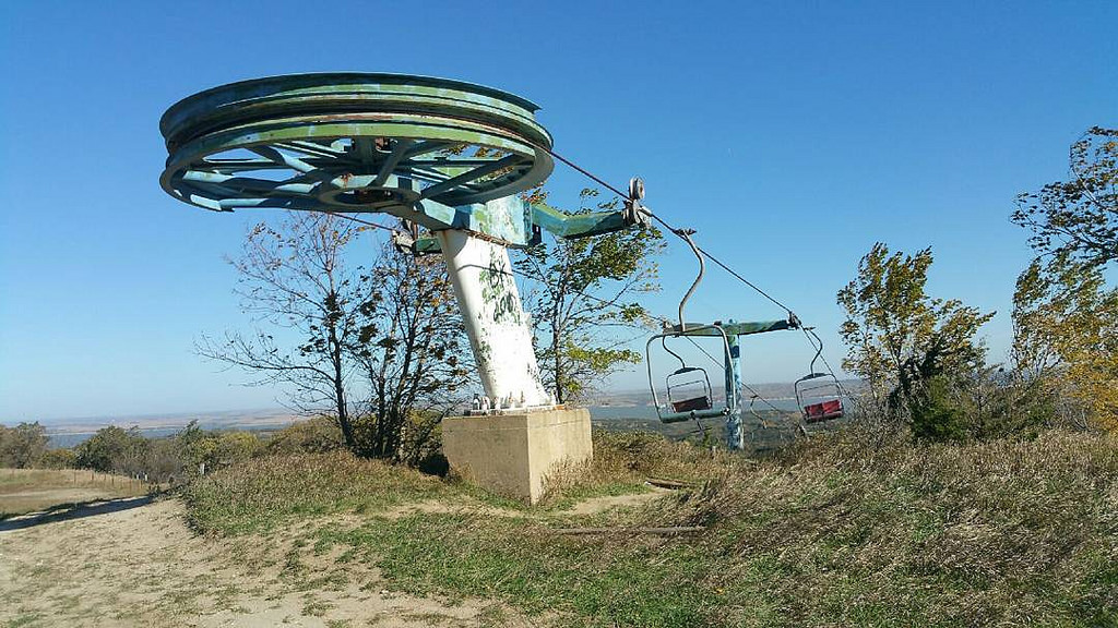 Deserted Places: The abandoned Devils Nest ski resort in Nebraska